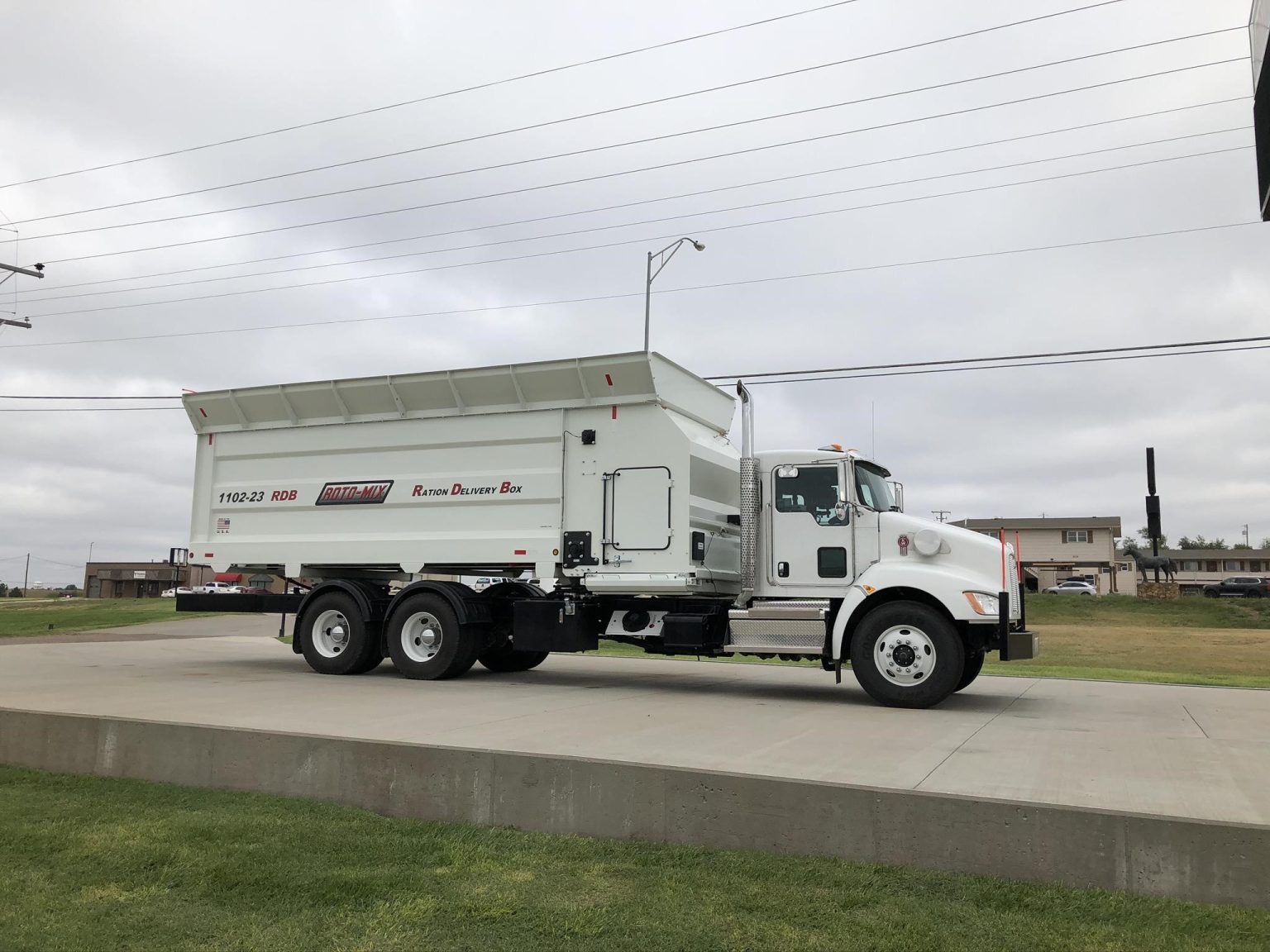 2021 KENWORTH T370 - WKI Kenworth